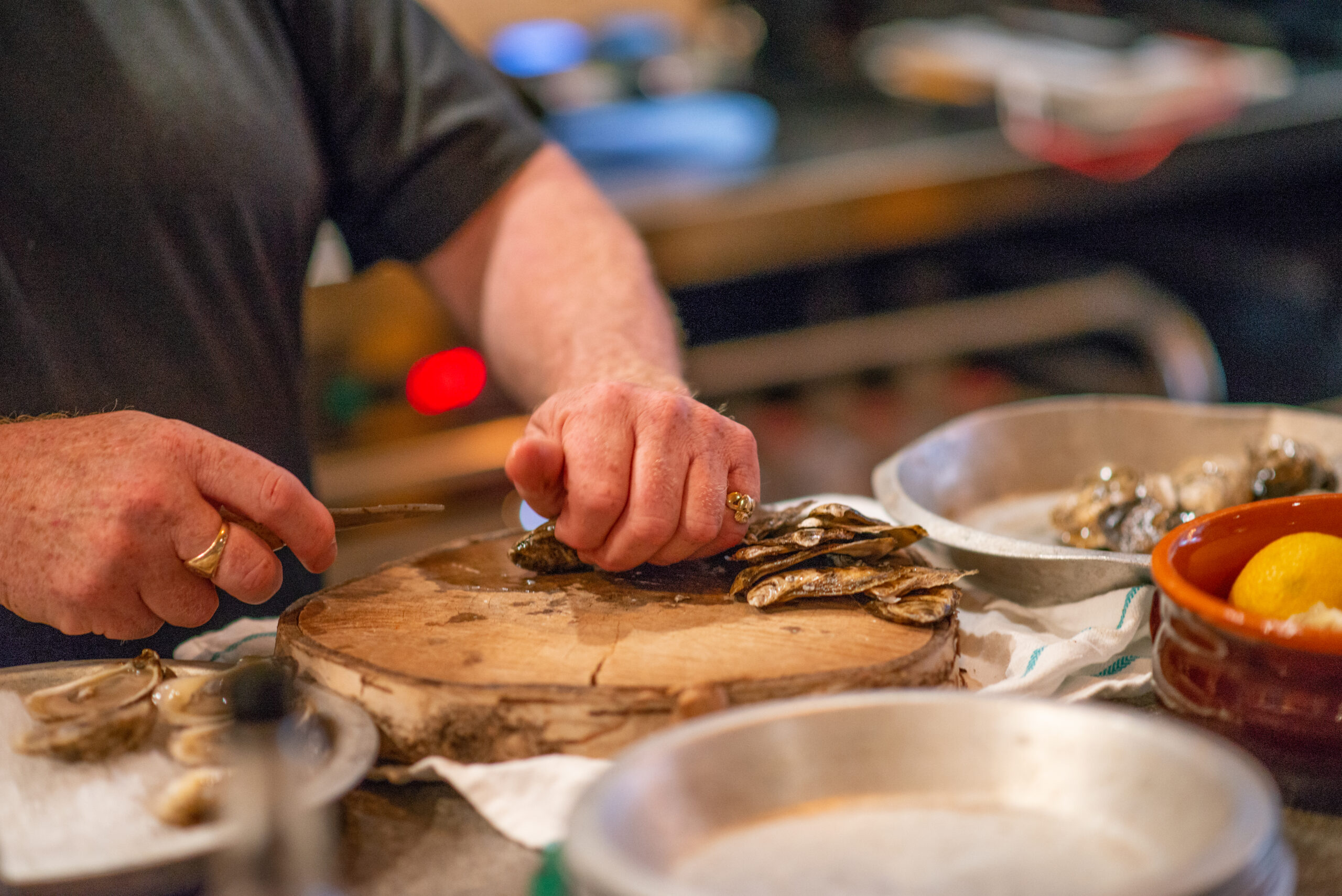 OYSTER SHUCK | Pulcinella Ristorante and Wine Bar
